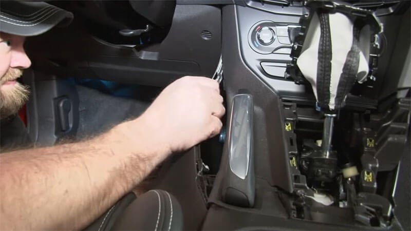 Focus ST Short Throw Shifter Install